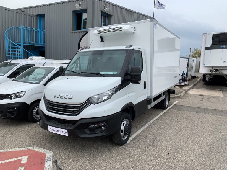 Véhicule utilitaire frigo complet - illico Dispo | Froid et Services